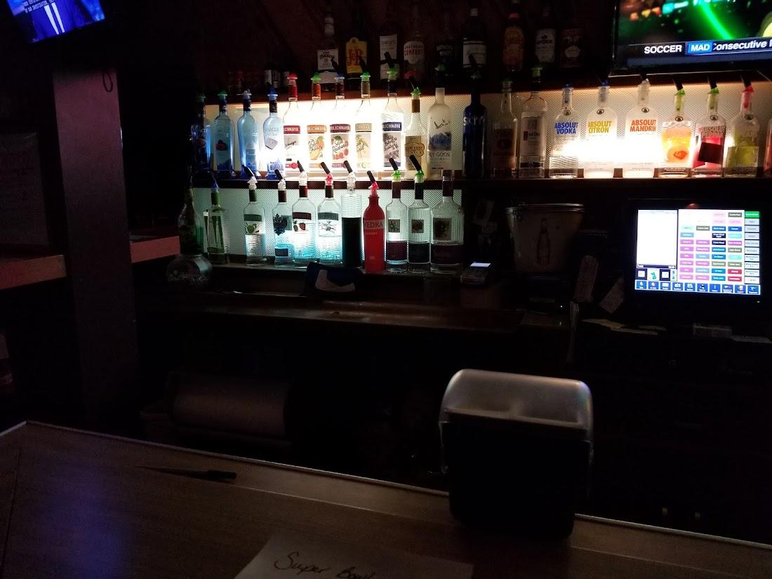 3rd Base Bar & Grill - Bar & grill in Avon Lake, OH